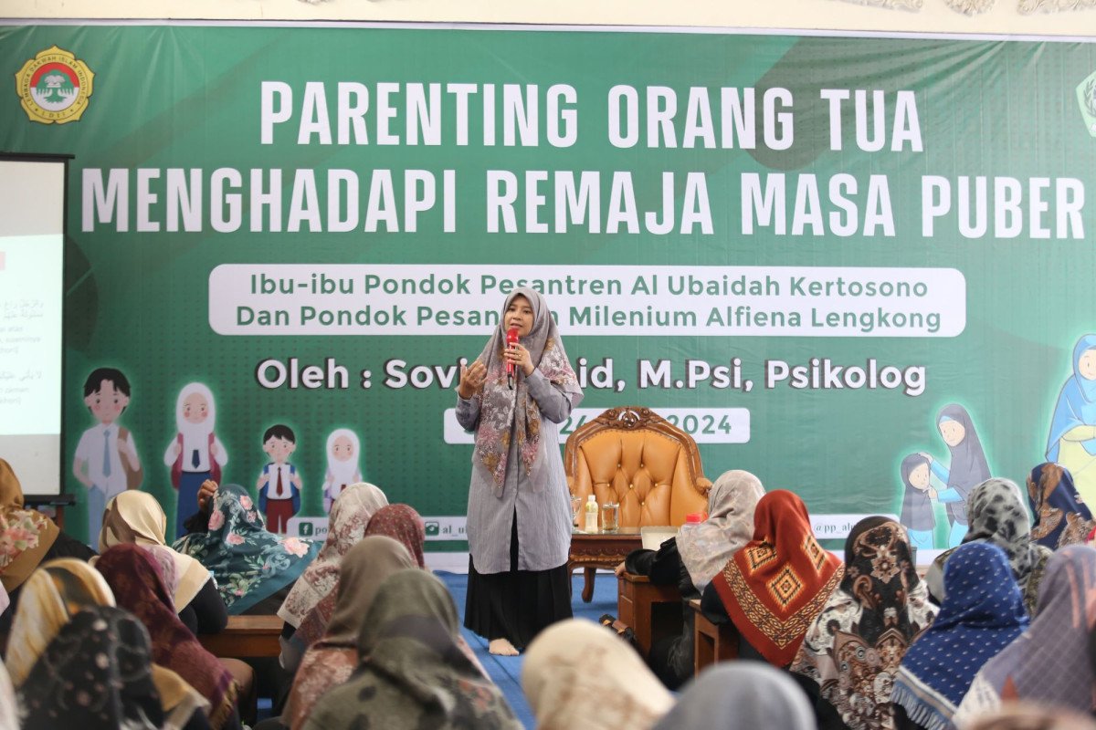 Ponpes Al Ubaidah Gelar Parenting Skill Agar Orangtua Pahami Anak Puber ...